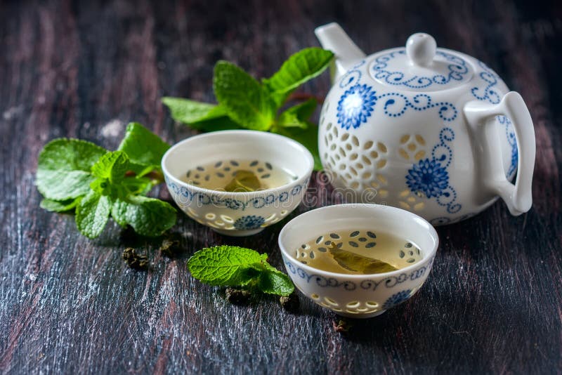 Chinese Tea Set, Green Tea and Fresh Mint. Stock Image - Image of ...