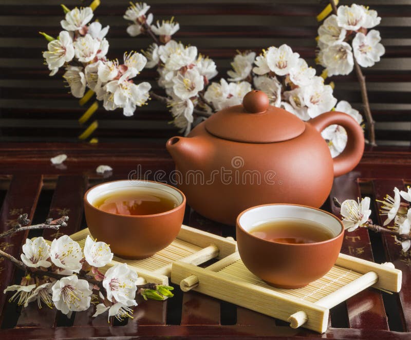 Chinese Tea Set with Spring Flowers Stock Photo - Image of green, asian ...