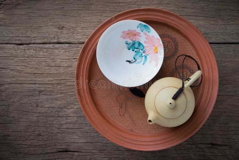Chinese tea set on wooden stock image. Image of asia - 57580737