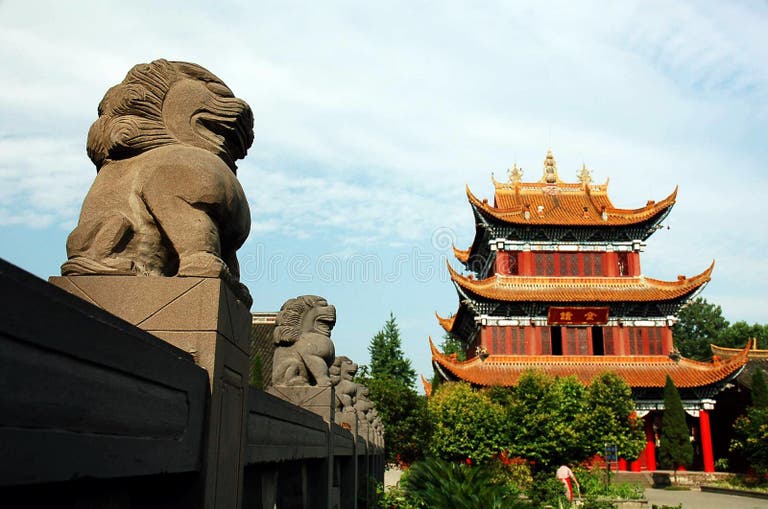 18,500 Chinese Pavilion Temple Stock Photos - Free & Royalty-Free Stock ...
