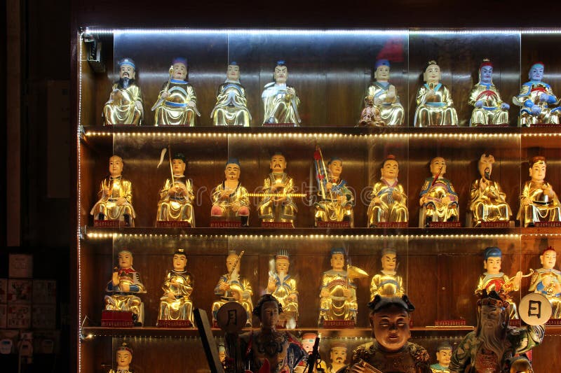 Chinese Temple (leong San See Temple) - Singapore Stock Photo - Image ...