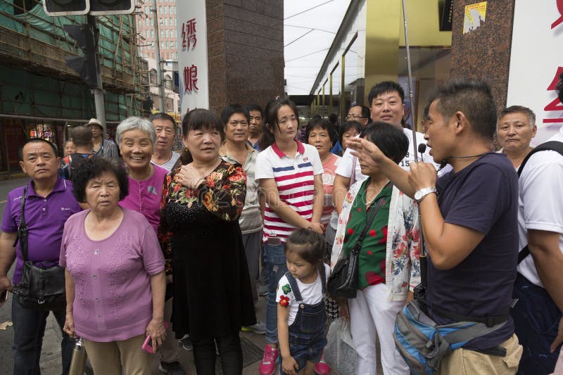 Chinese Tourists Visiting Shanghai Editorial Photography - Image of ...