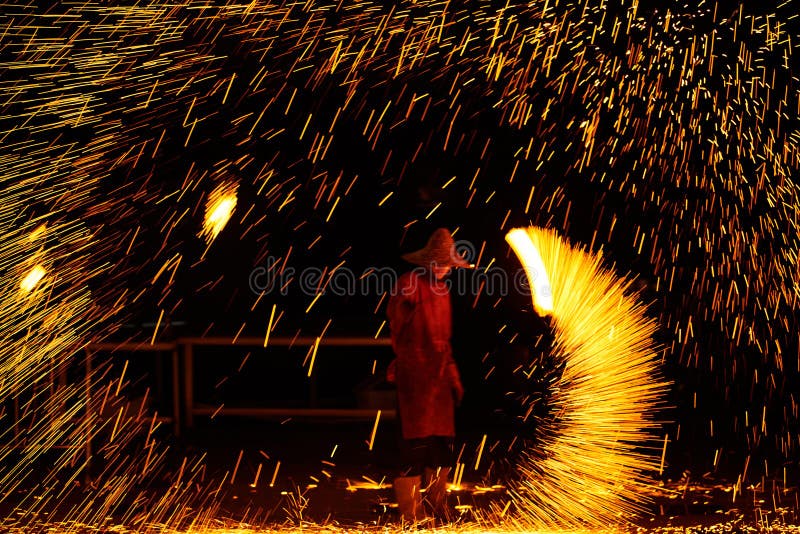 Chinese Traditional Performance Skills, Iron Flower Performance Stock ...