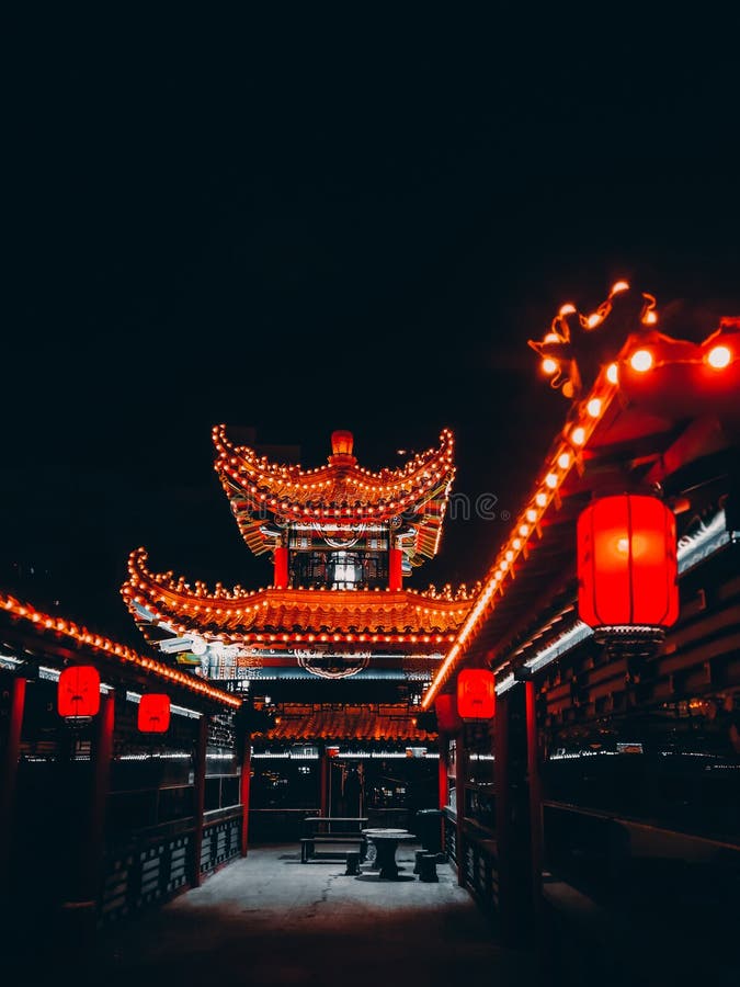 Chinese Traditional Style Pavilion Editorial Stock Photo - Image of ...