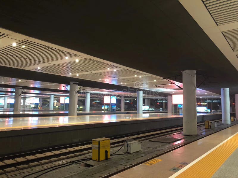 Chinese train station editorial photography. Image of travel - 142274302