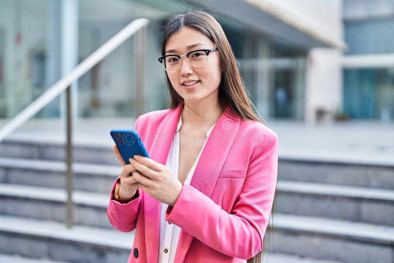Chinese Woman Business Worker Using Smartphone at Street Stock Photo ...