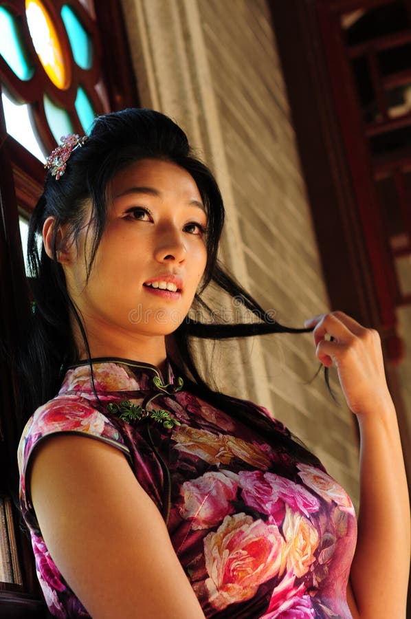 Chinese woman stock photo. Image of accessories, posture - 52014758