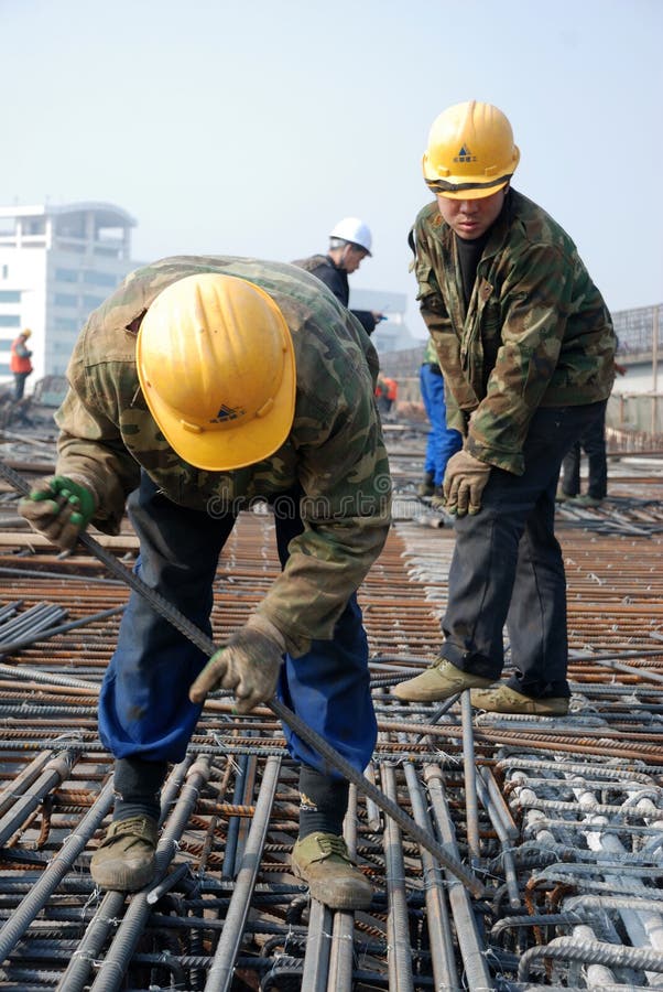 Chinese Workers Construct Viaduct Editorial Photo - Image of building ...