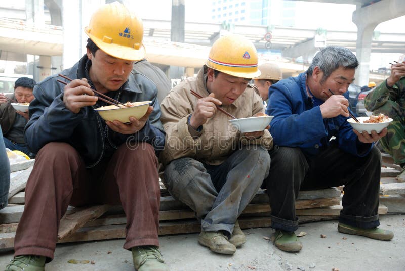 Chinese Workers in Scaffolding Editorial Image - Image of action ...