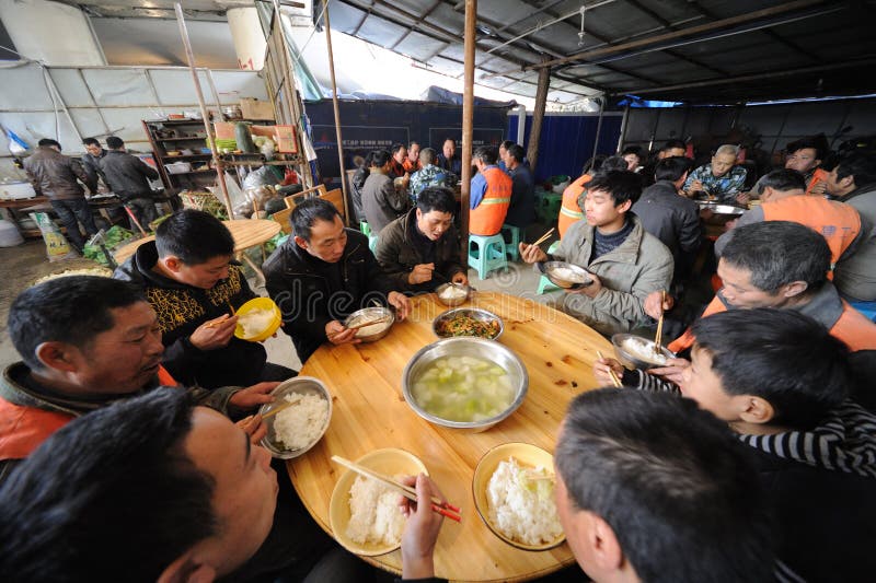 Local Chinese People Eating Outside Editorial Stock Image - Image of ...