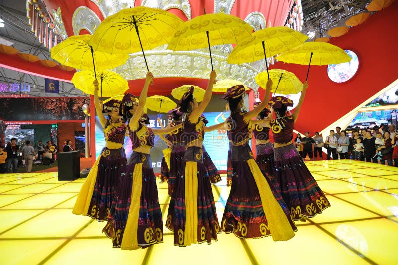 The Chinese Yi Girl Dancing Editorial Image - Image of accessories ...