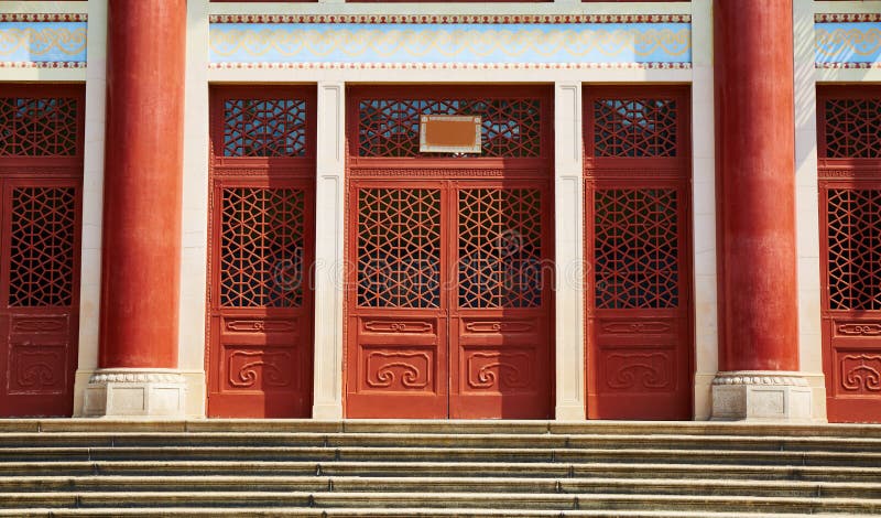 Chinesisches Traditionelles Tor Stockfoto - Bild von zugang, haus: 55248166