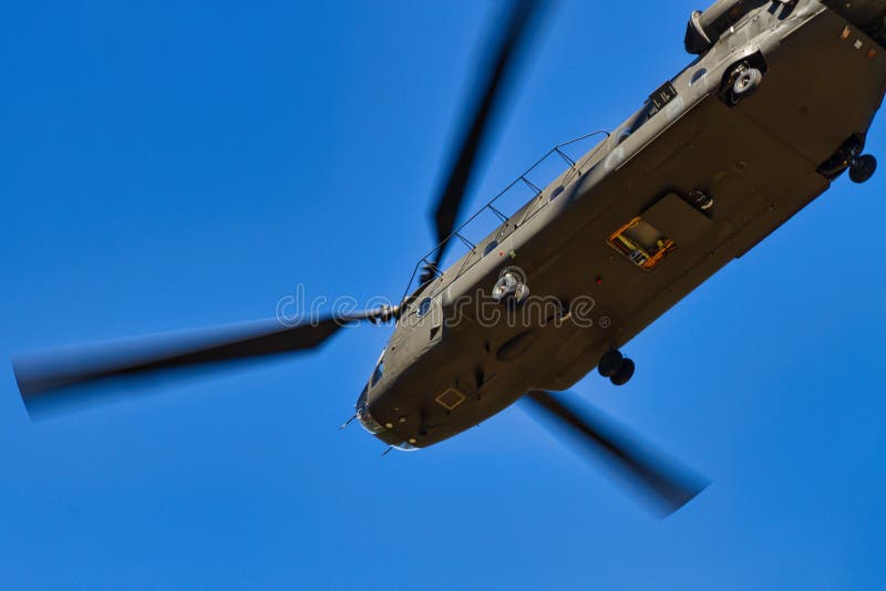 Engined Tandem Rotor Heavy Lift Helicopter Stock Photos - Free ...