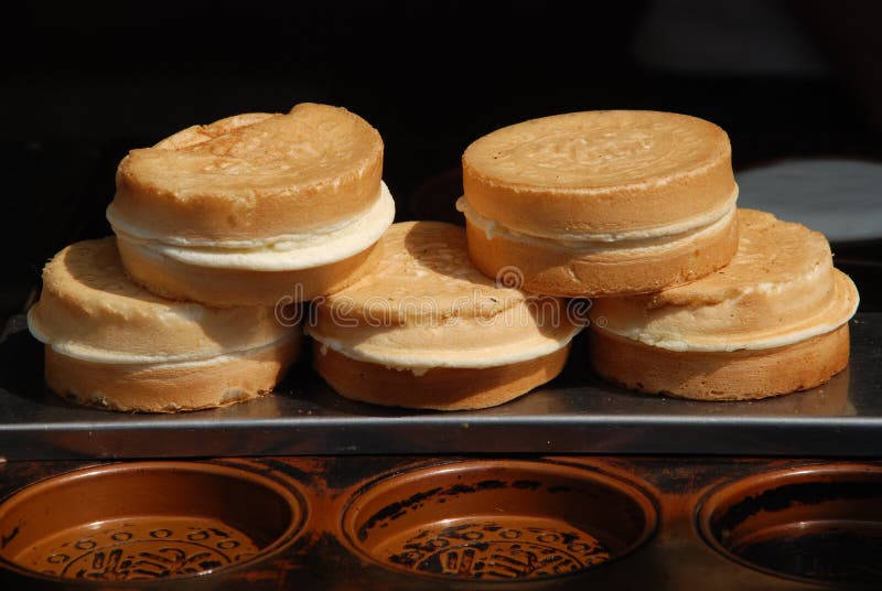 The Chinses Snack of Baked Cake Stock Photo - Image of round, crisp ...