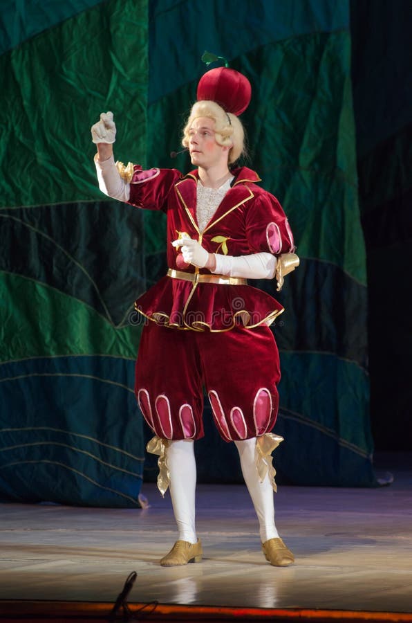 Chipollino photo stock éditorial. Image du bien, musical - 75289218