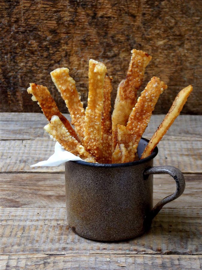 Chips Pig Skin Circle Wooden Background Stock Photos - Free & Royalty ...