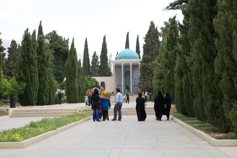 Chiraz photo éditorial. Image du chiraz, iran, asie, homme - 42457896