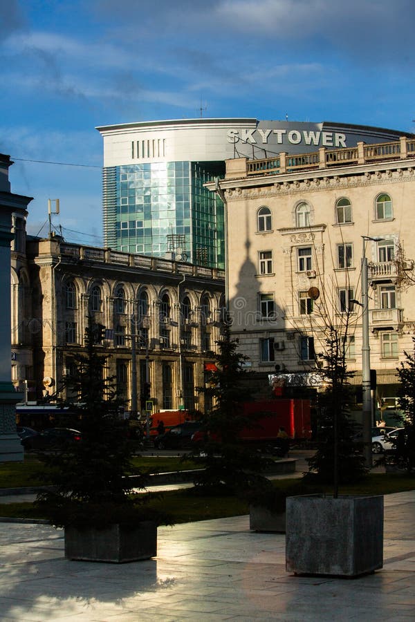 Architecture and Streets of Chisinau, Avenue of Stephen the Great in ...