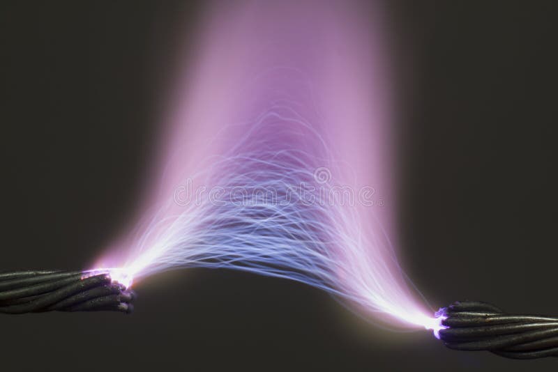 Chispee El DischargeÑŽ Eléctrico La Trayectoria De Una Descarga ...