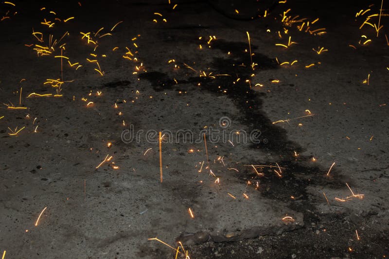 Chispas foto de archivo. Imagen de pirotecnia, clasificaciones - 51526258