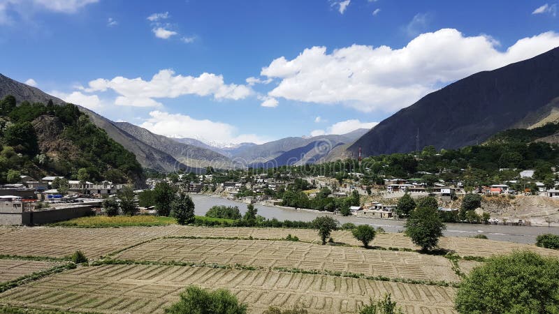 Chitral Mosque editorial image. Image of gate, eastern - 26208690