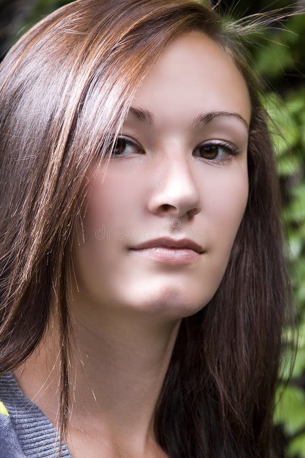 Chiuda in Su Su Un Adolescente Fotografia Stock - Immagine di sferza ...