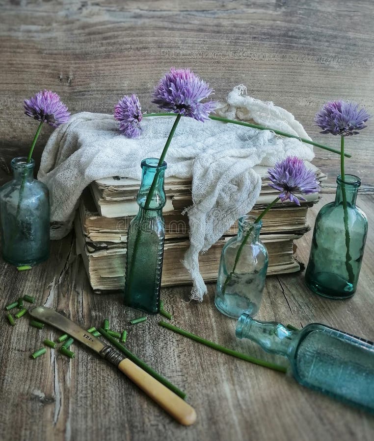 Chive in Old Green bottles stock image. Image of bouquet - 190436401