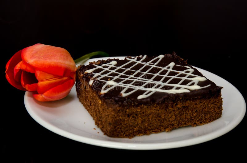 Chocolate Cake and Red Tulip Stock Image - Image of templation, taste ...