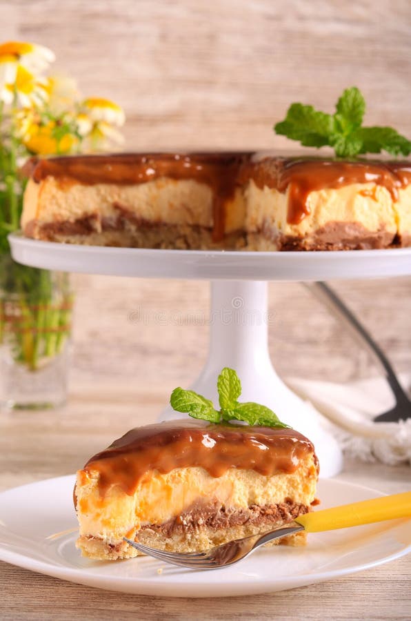 Chocolate and Caramel Cheesecake Stock Photo - Image of layered, cake ...