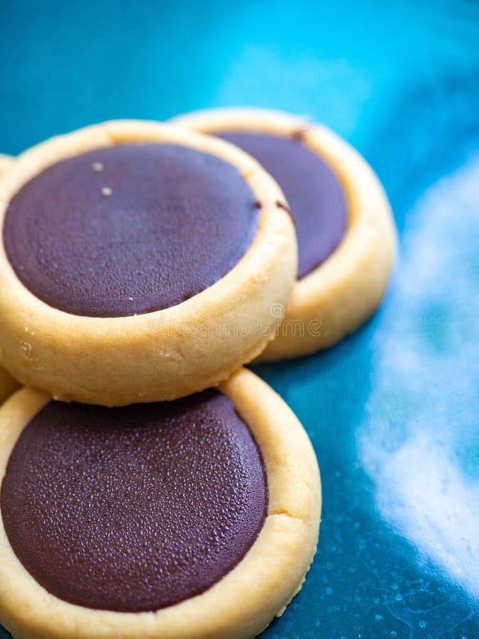 Chocolate Cookie on a Round Dish. Taste Sweet, Delicious,Snack Stock ...