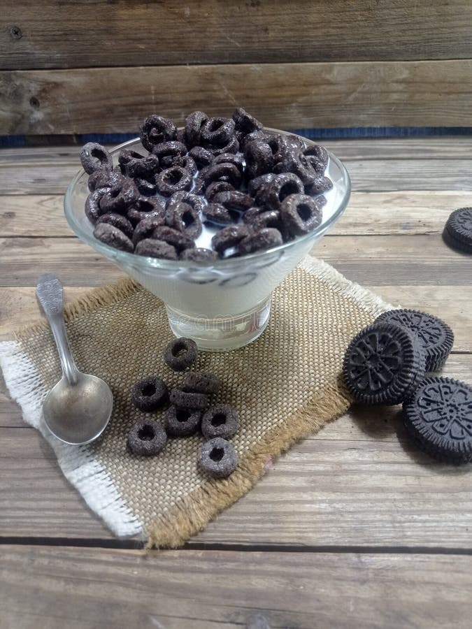 Chocolate Cornflakes with Milk Stock Image - Image of meats, sandwiches ...