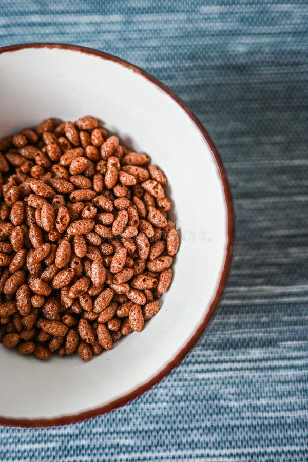 Chocolate Puffed Rice Cereal Stock Photo - Image of morning, fresh ...