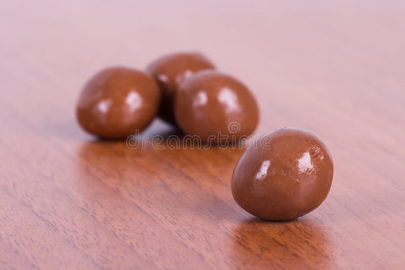 Chocolate redondo foto de archivo. Imagen de caramelo - 43807356