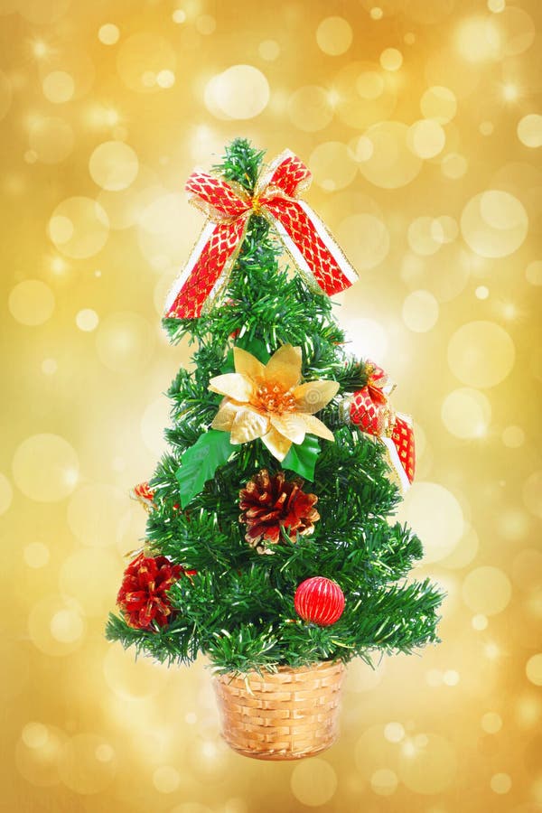 Choinka obraz stock. Obraz złożonej z xmas, światło, dekoracyjny - 22033911