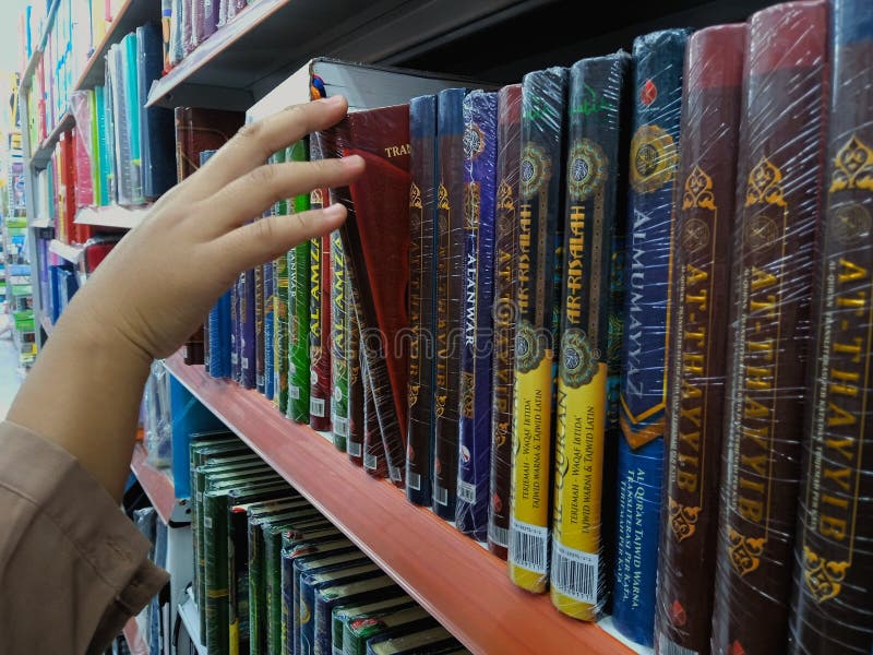 Choose Islamic Religious Book Editorial Stock Image - Image of islamic ...