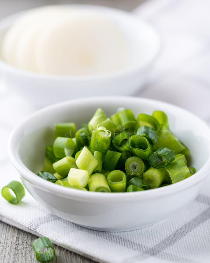 Chopped chive for salad stock image. Image of spring - 25600521