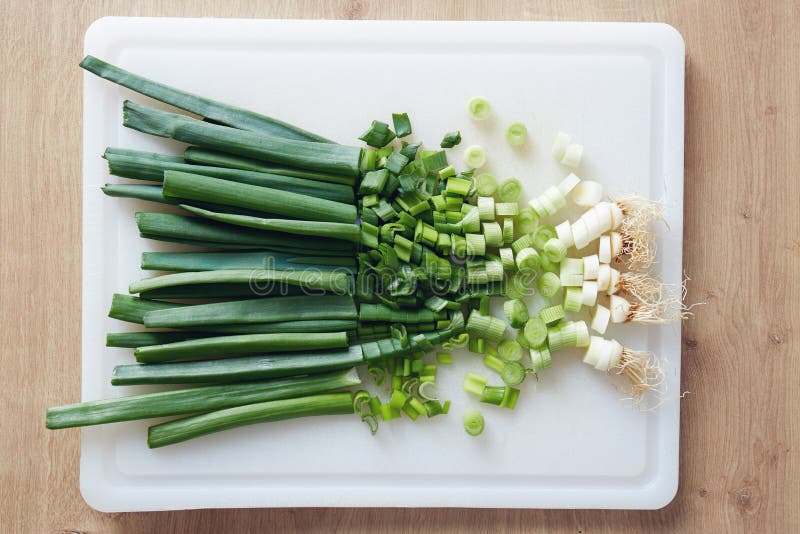 Chopped Spring Onion on Cutting Board Stock Image - Image of groceries ...