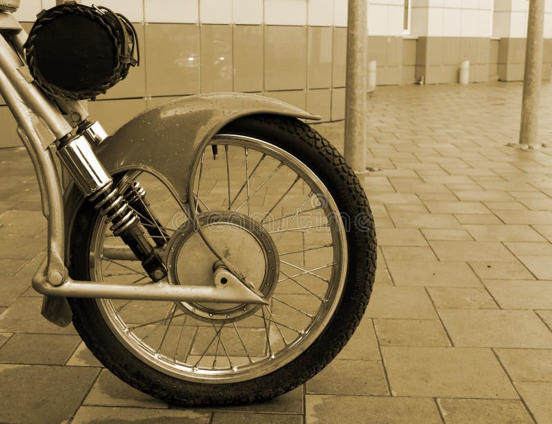 Chopper Wheel stock image. Image of handmade, bike, crossing - 14218399