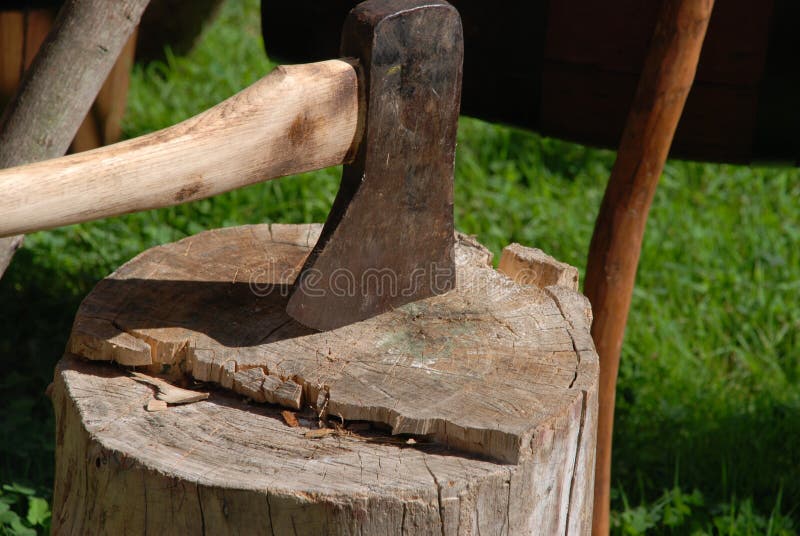 Chopping Block stock photo. Image of round, chopping, handle - 3291050