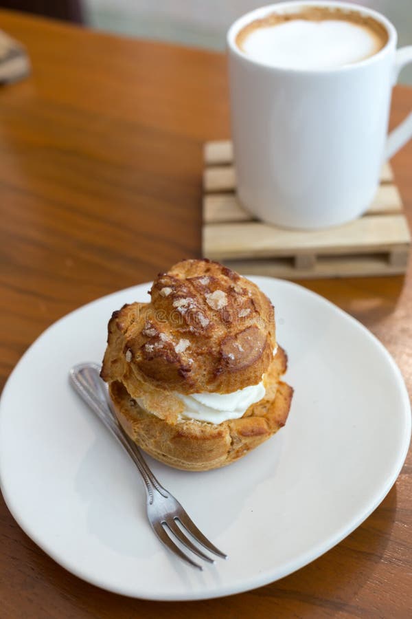 Choux cream puffs stock image. Image of bakery, dish - 54708845