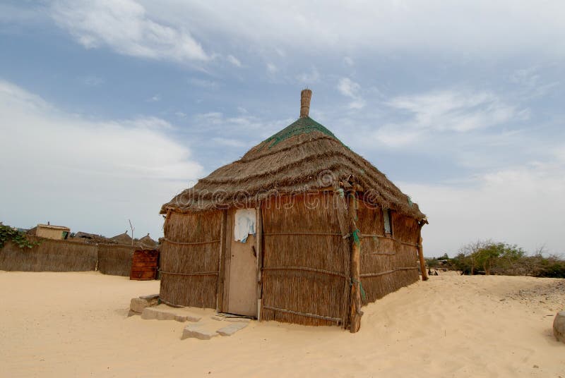 Choza foto de archivo. Imagen de dunas, holiday, arena - 18110974
