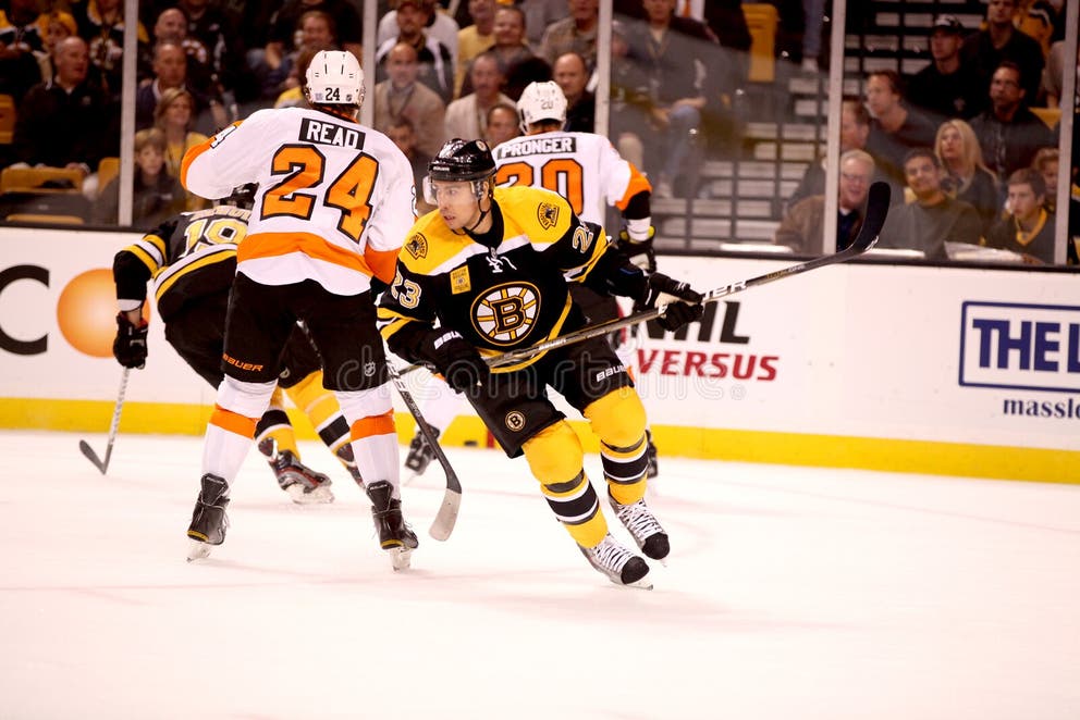 Chris Kelly Boston Bruins editorial stock image. Image of chris - 21486339