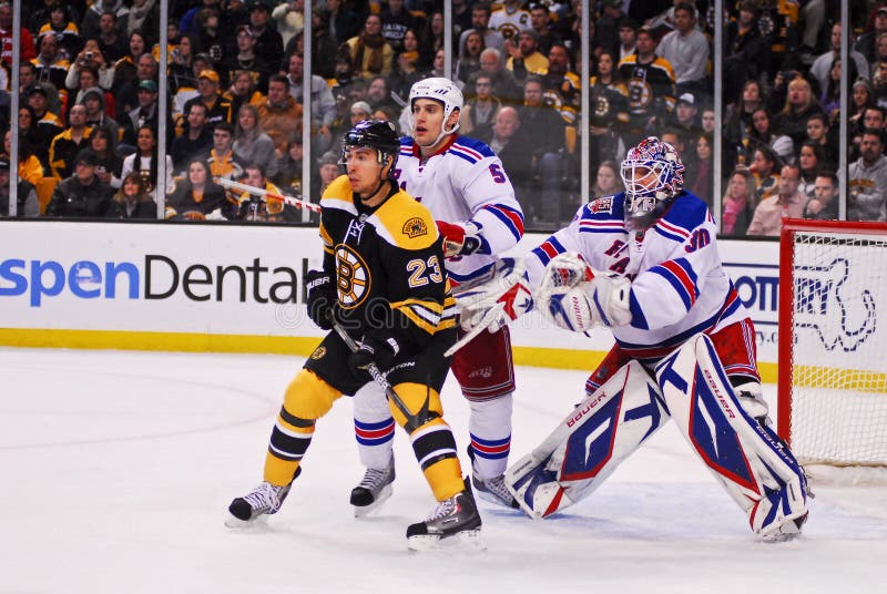 Chris Kelly Boston Bruins editorial image. Image of game - 22381185