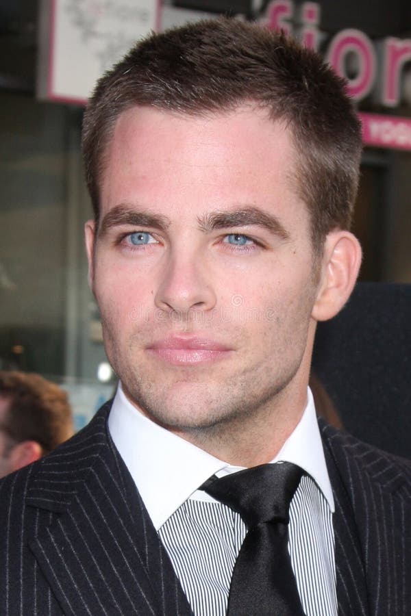 Chris-Kiefer redaktionelles stockfoto. Bild von premiere - 26490903