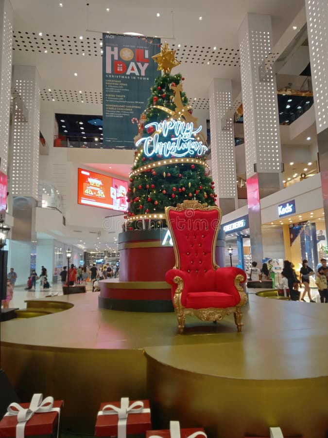 Chrismast Decoration at Mall in Jakarta Editorial Image - Image of ...