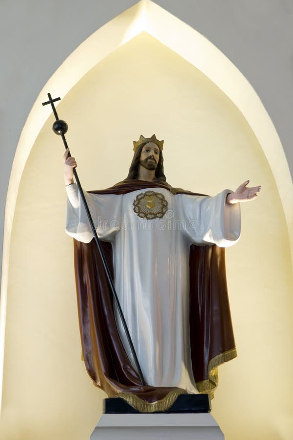 Jesus I Krans Som Ber På Knän Arkivfoto - Bild av jesus, kristendomen ...