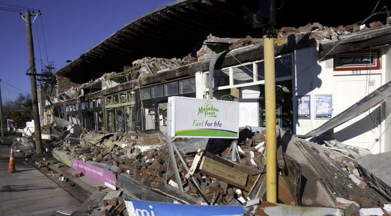 Christchurch Earthquake - Avonside House Collapses Editorial Stock ...
