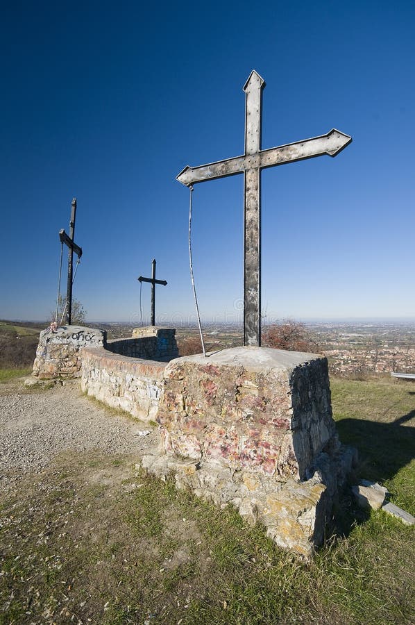 Christelijk kruis stock afbeelding. Image of vroom, symboliek - 8477357