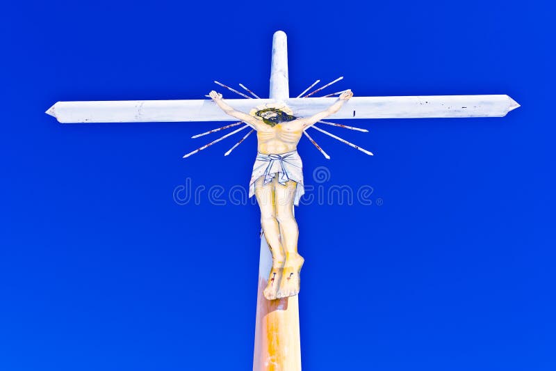 Christelijk Kruis Met Gekruisigde Jesus Stock Foto - Image of buiten ...