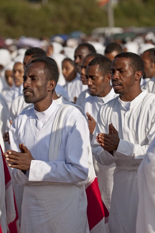 Christian Orthodox Devotees Singing and Praying Editorial Photography ...